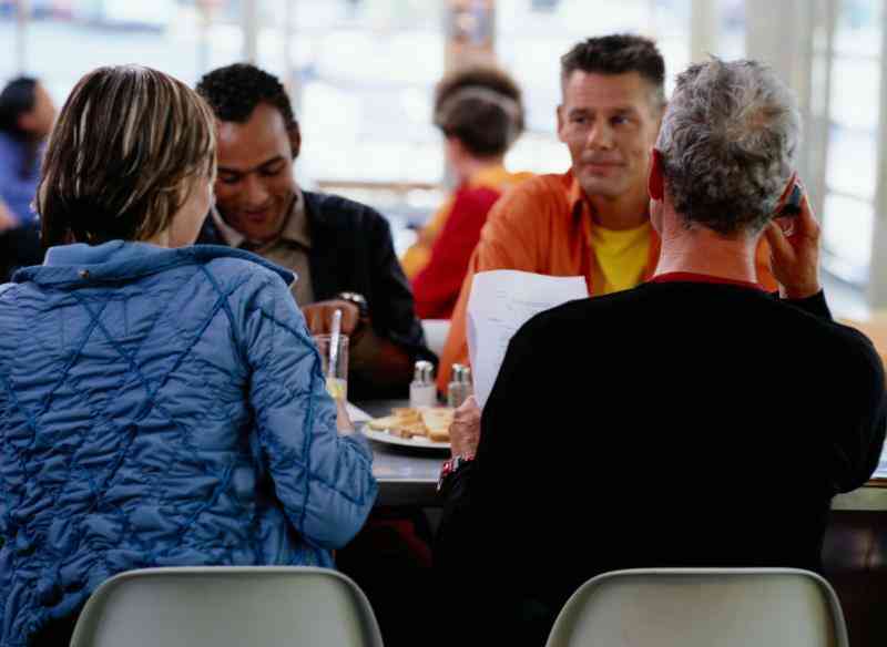 ¿Cuáles Son las Diferencias Entre lo Formal & el lenguaje Informal?