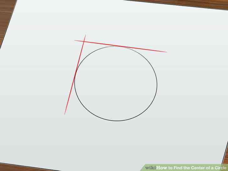 Cómo Encontrar el Centro de un Círculo