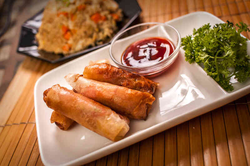 Cómo Hacer Originales de Rollos de Primavera